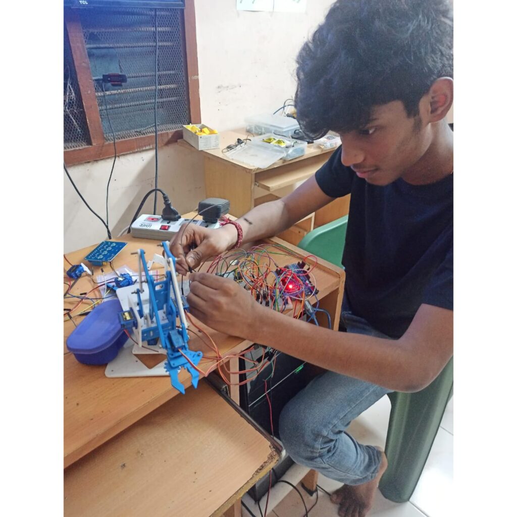 Home - Evolve Robot Lab